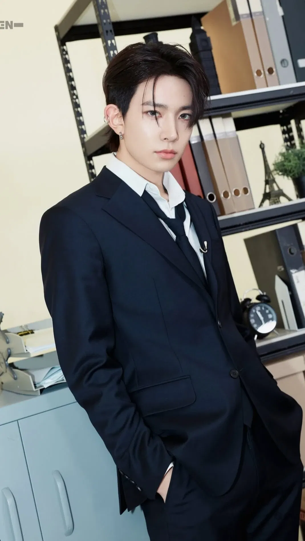 Chat with Lee Heeseung