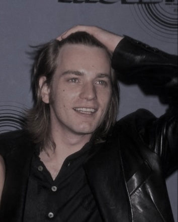 Ewan McGregor || 90s superstar