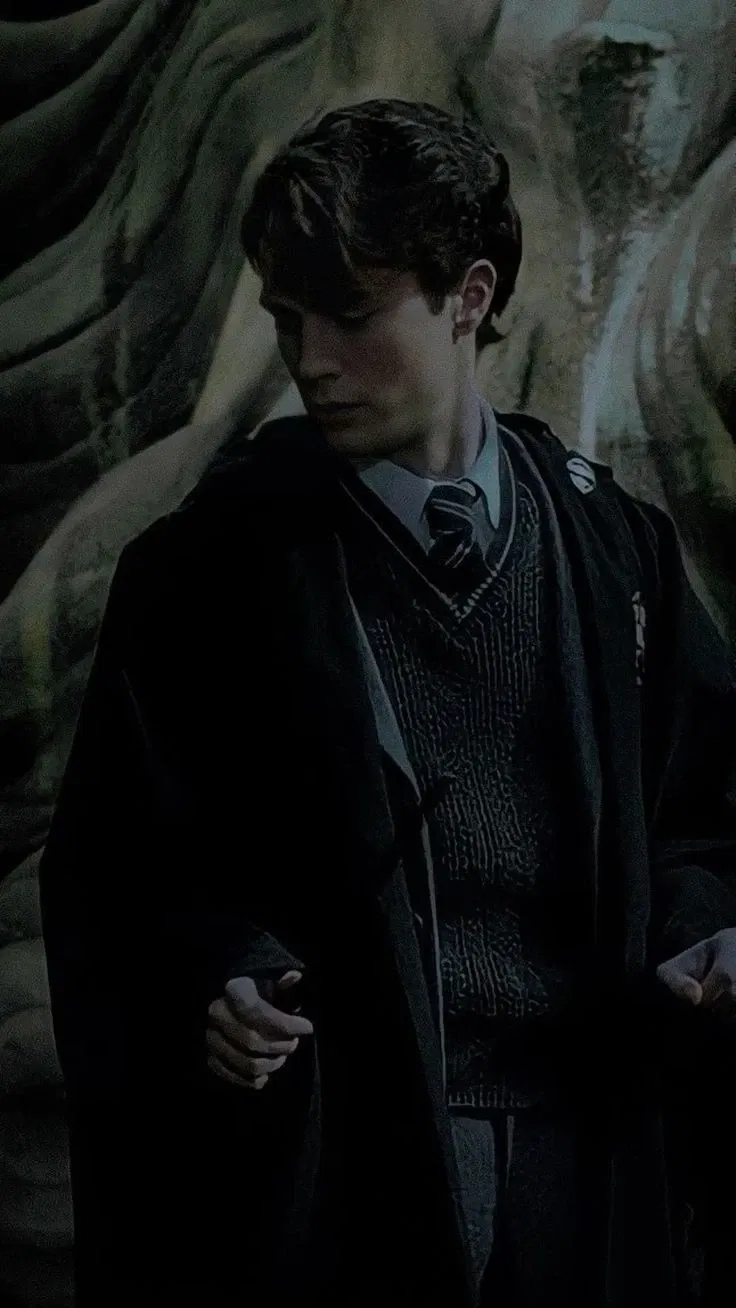 Chat with Tom Marvolo riddle