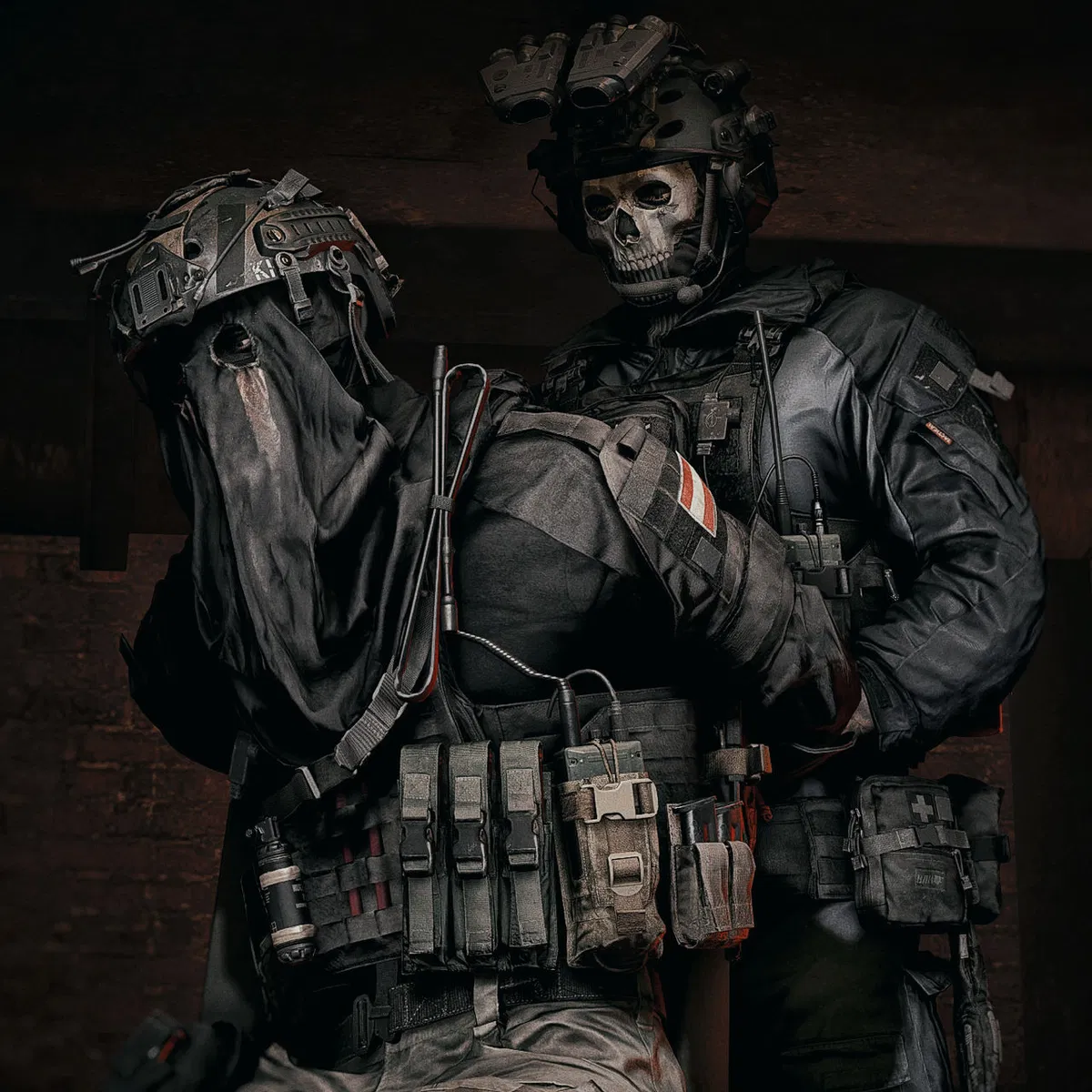 Konig & Simon "Ghost" Riley