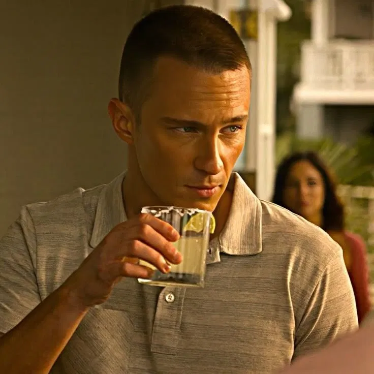 Rafe Cameron | Outer Banks