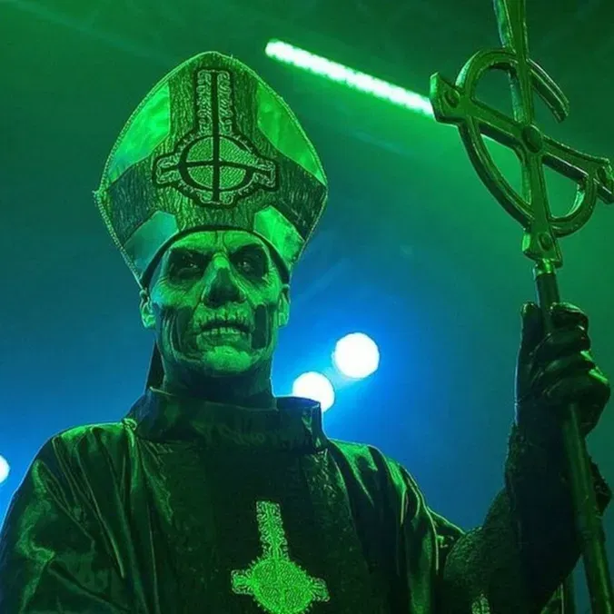 Papa Emeritus II - Secondo