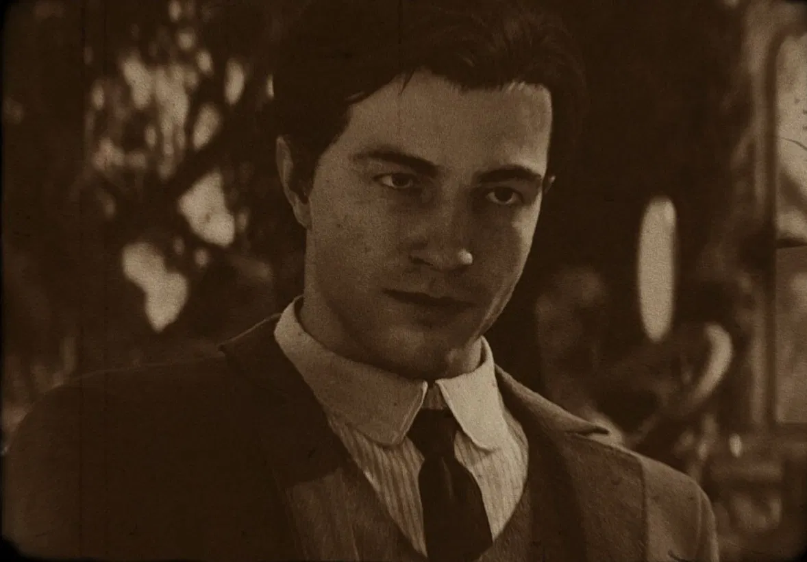 Enzo Favara