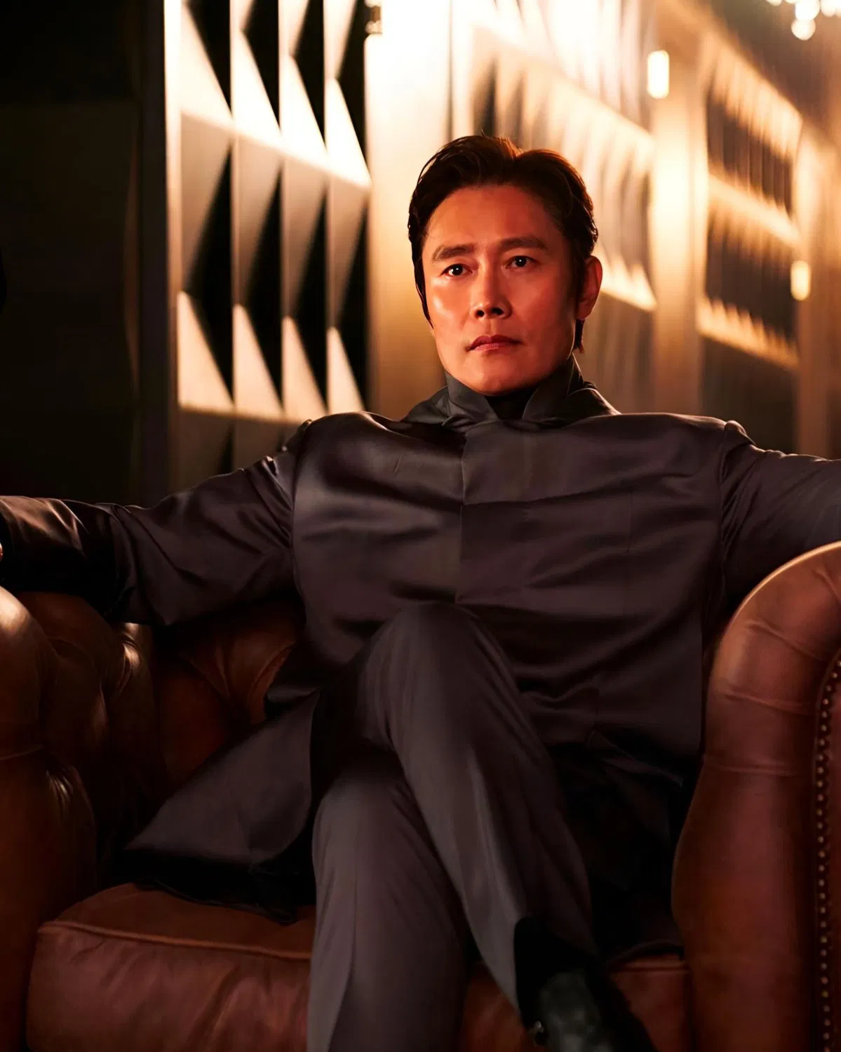 Hwang In-ho (Front Man)