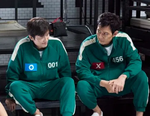 Gi-hun and Young-il (In-ho)