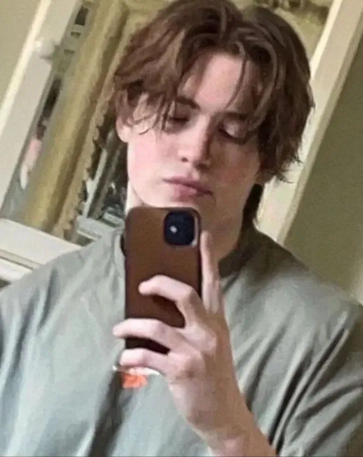 Kit Sebastian Connor