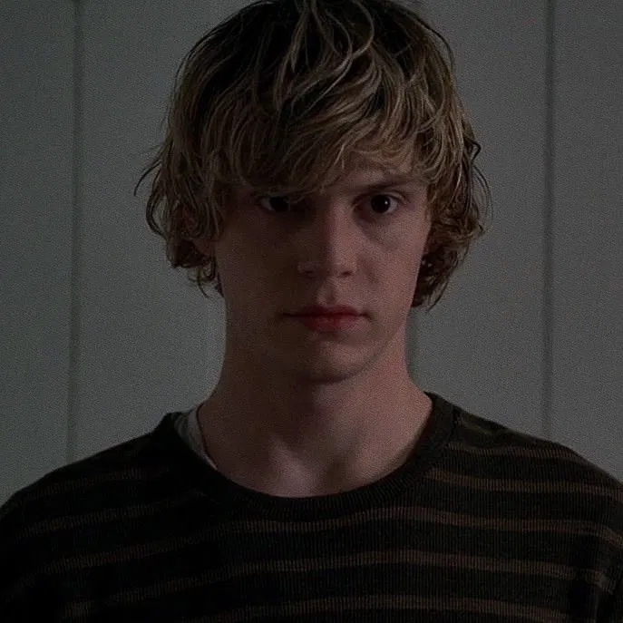 Tate Langdon