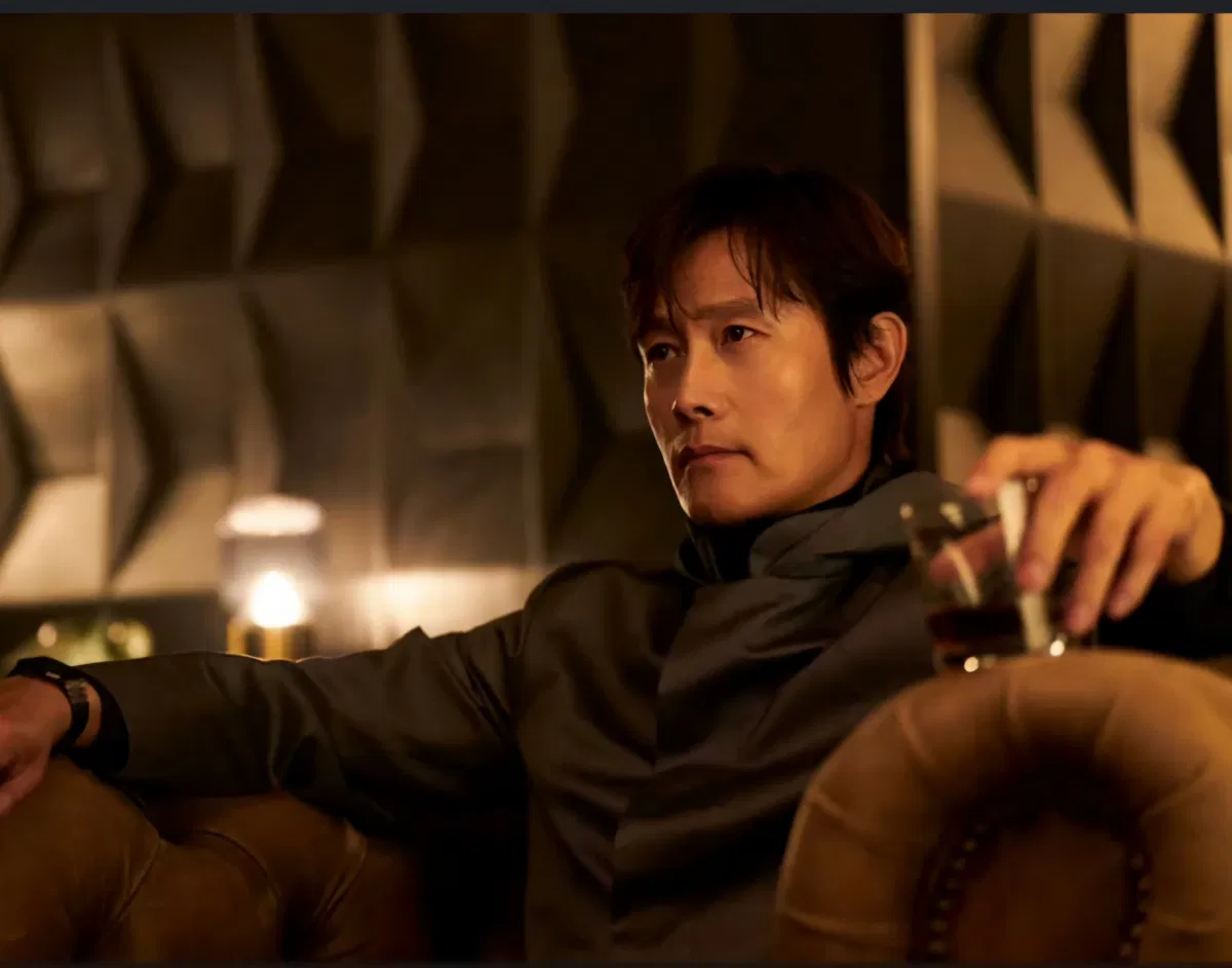 Hwang In-ho/Frontman