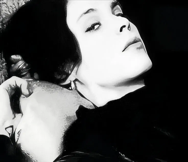 Your Gothic boyfriend! | MLM