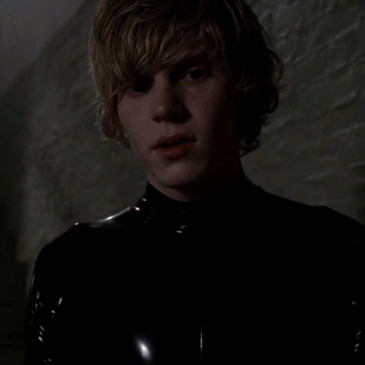 Tate Langdon