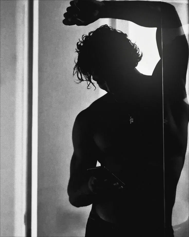 Xaden Riorson ౨ৎ