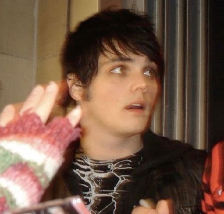 Chat with Gerard way
