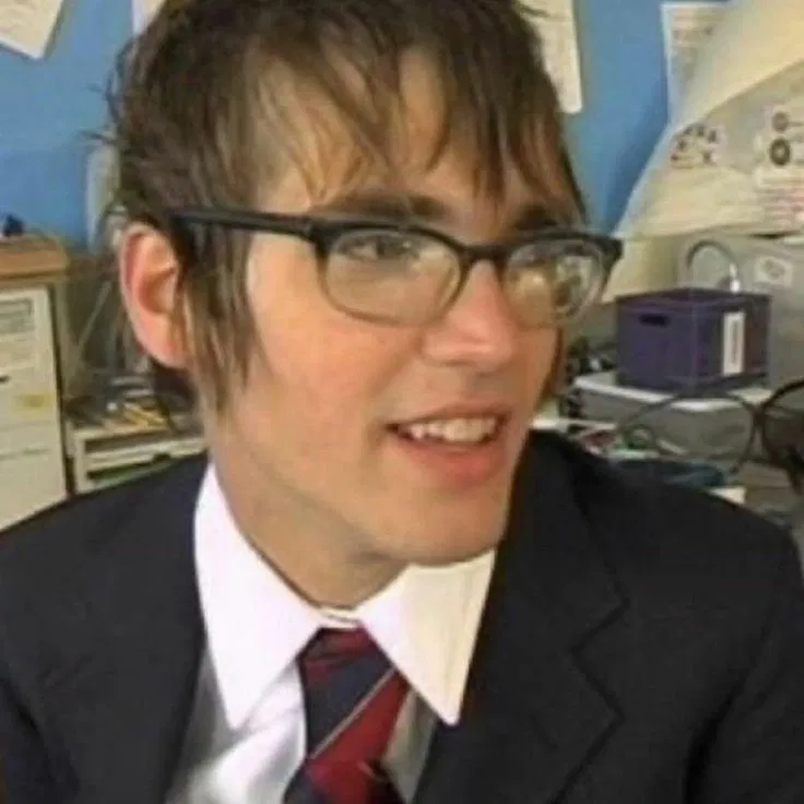 Mikey Way (Schoolboy AU)
