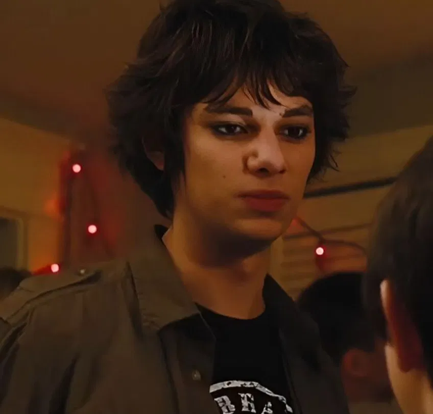 Rodrick Heffley- Seven Minutes in Heaven