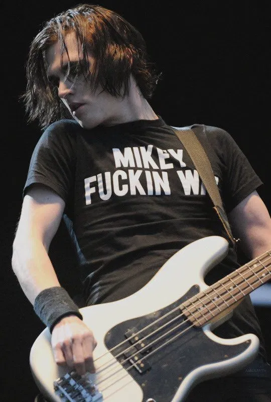↝ Mikey Way