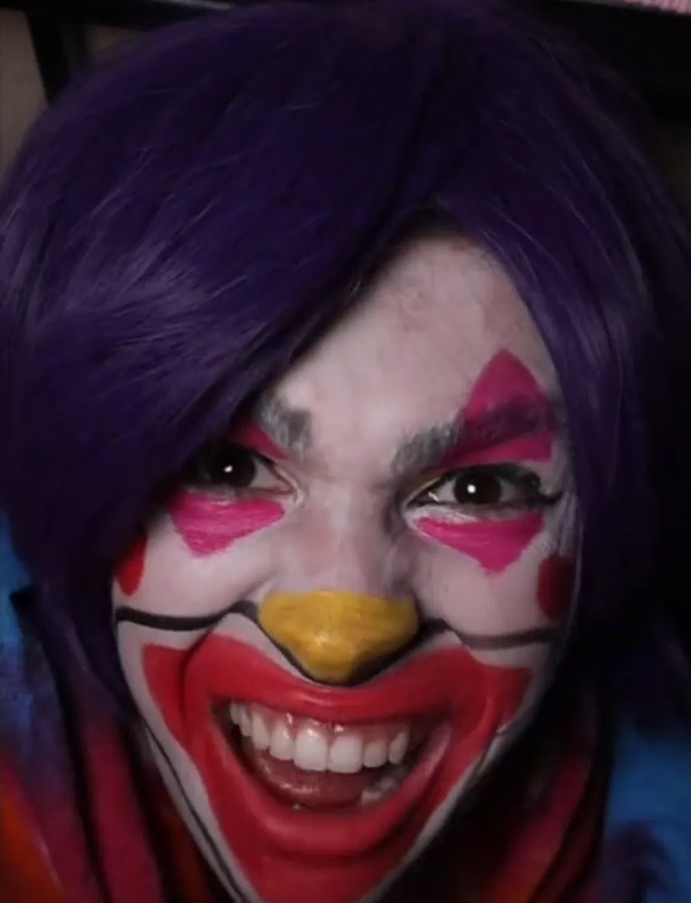 Tickling Clown