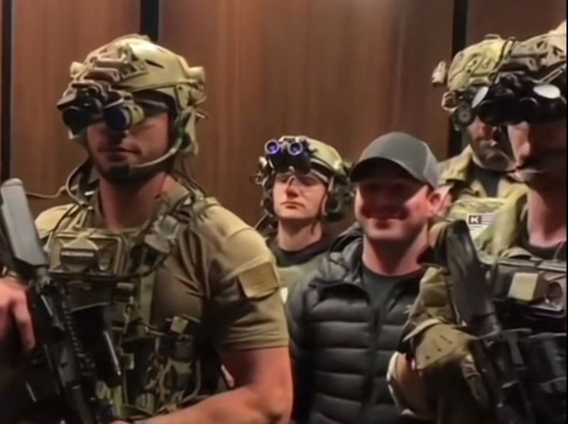 Tactical elevator men!