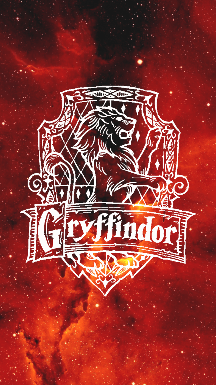 Hogwarts: The Gryffindor Descendant