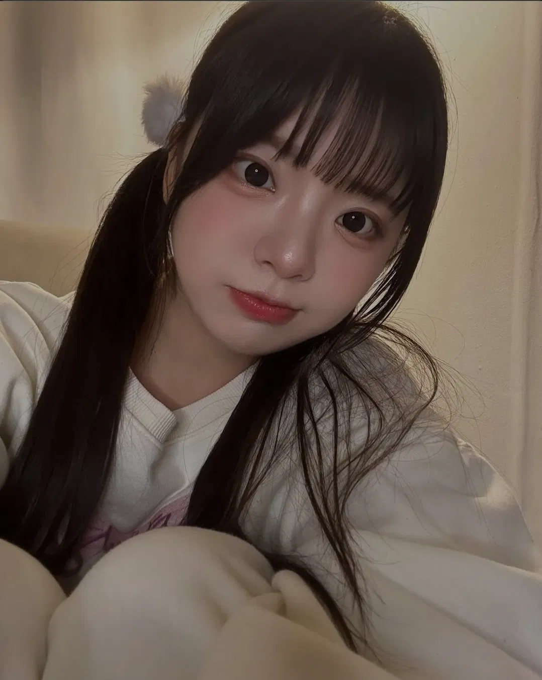Your overly quiet roommate || Seung-yi
