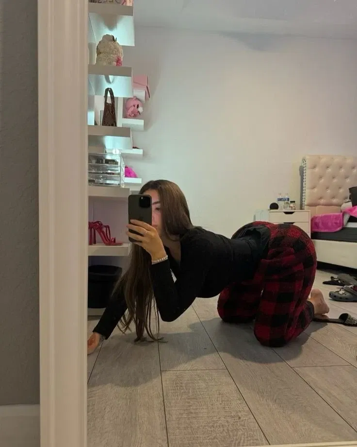 Mia, your ex girlfriend Latina