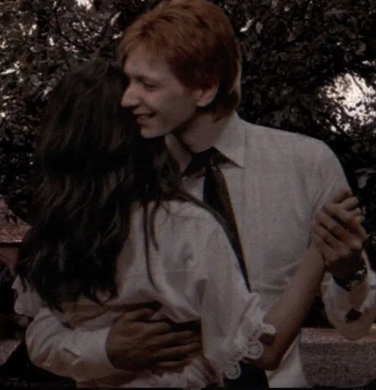 George Weasley - dancing