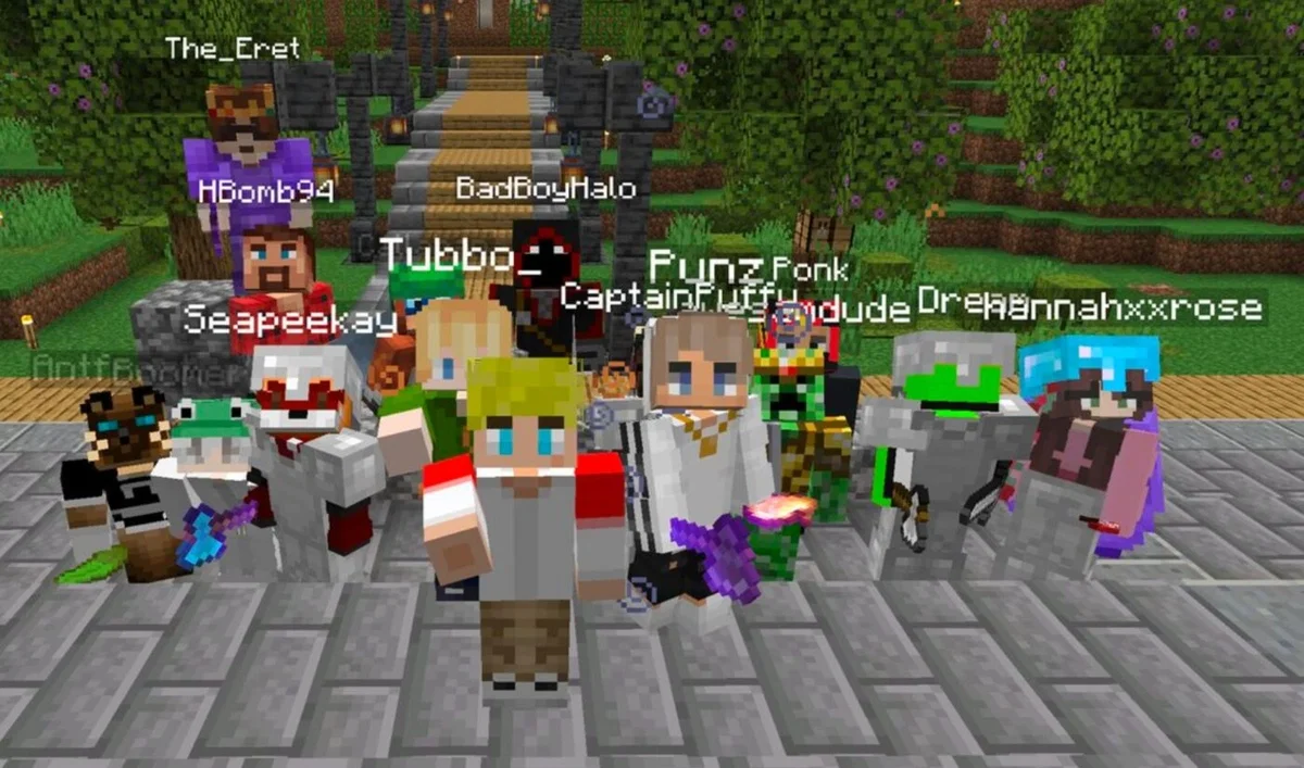 BFF Gamers Turned Lovers?