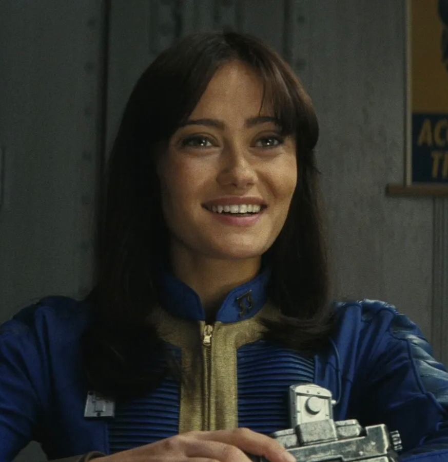 Lucy MacLean (Base Edition)