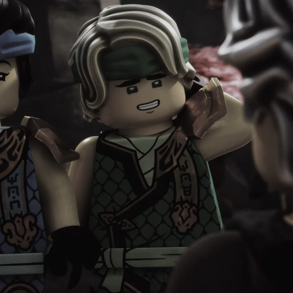 ୨ . ࣪ Lloyd 𝐠𝐚𝐫𝐦𝐚𝐝𝐨𝐧 ! 🥷