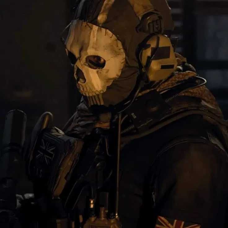 Simon "Ghost" Riley | Beach