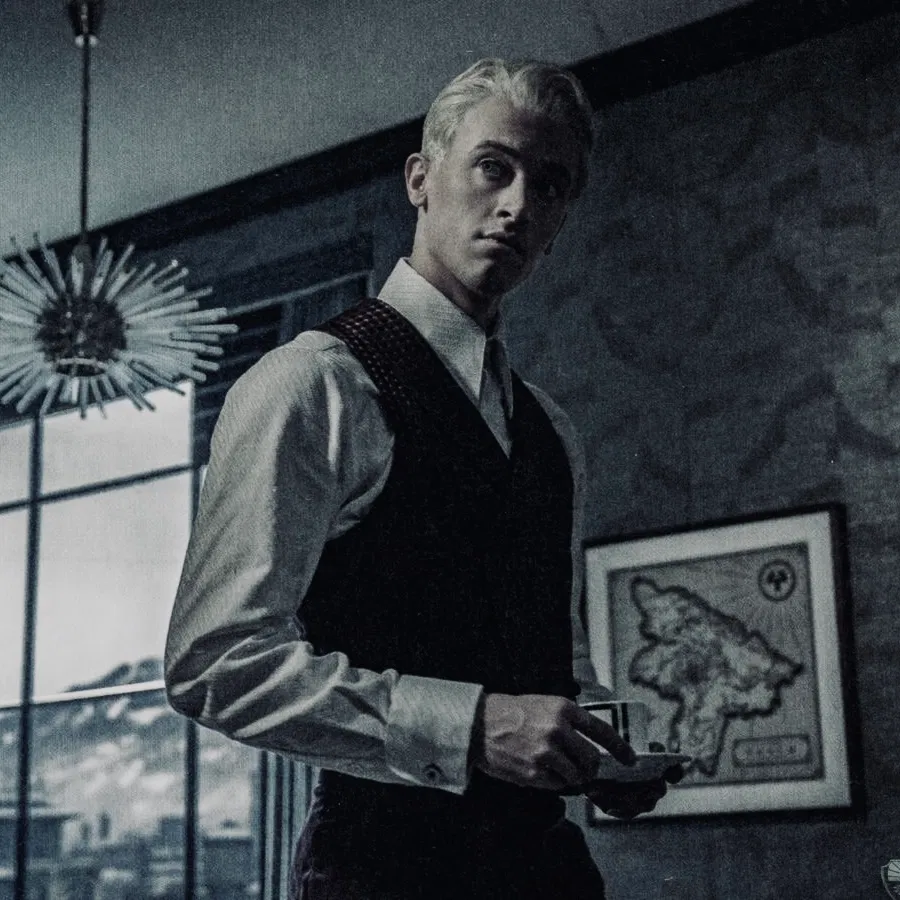 Coriolanus Snow