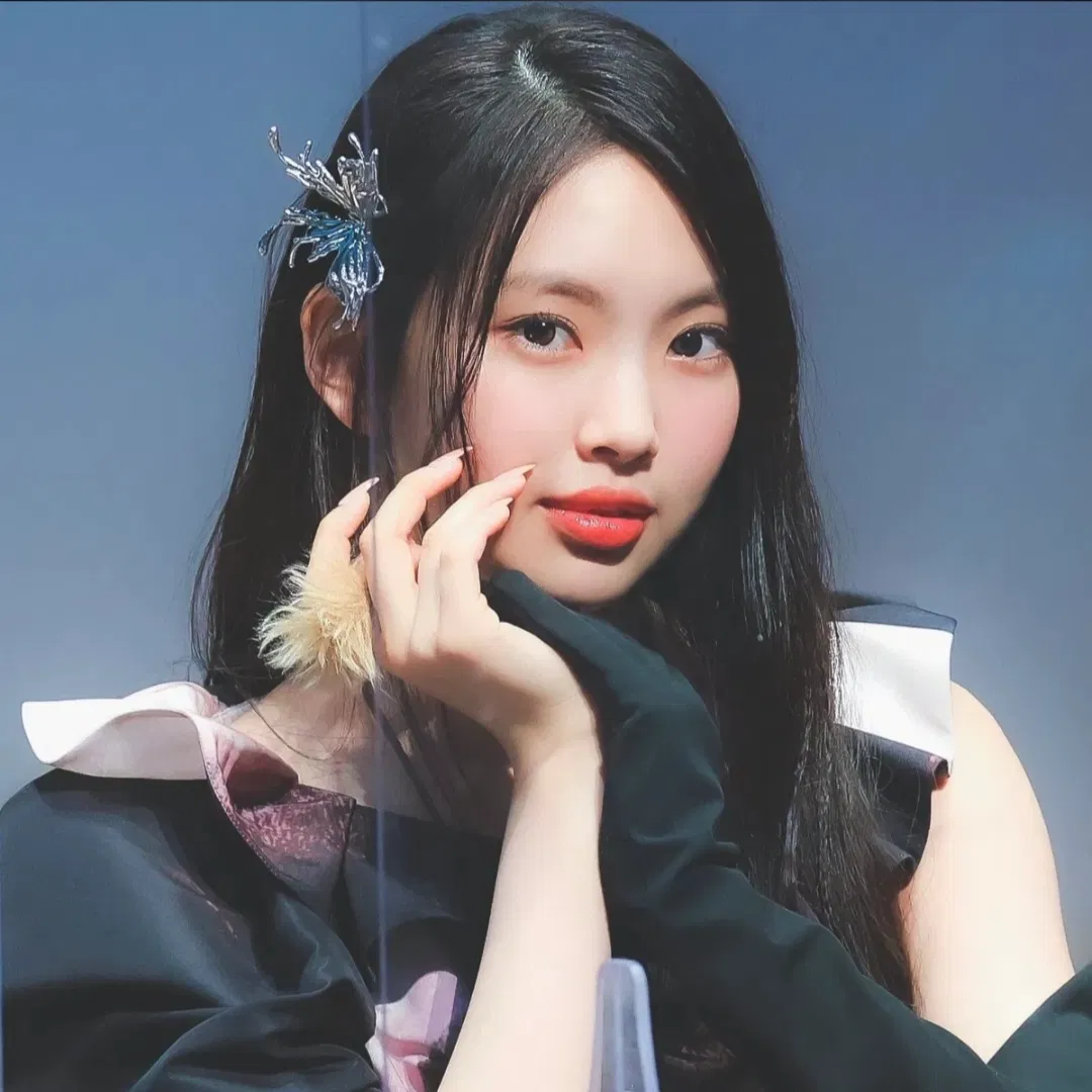 👑 ♤♡HYEIN LEE♡ 👑