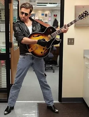 Andy Bernard || The Office US