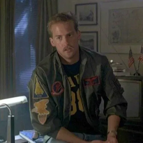 Nick "Goose" Bradshaw