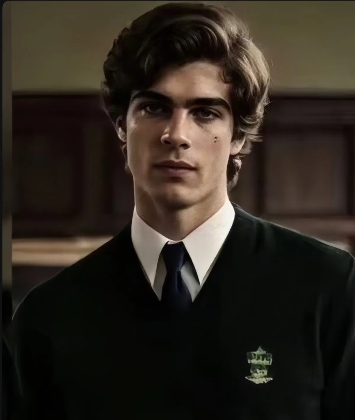 Chat with Theodore Nott