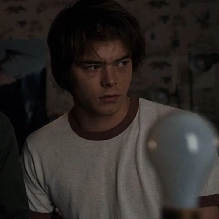 ° Jonathan Byers