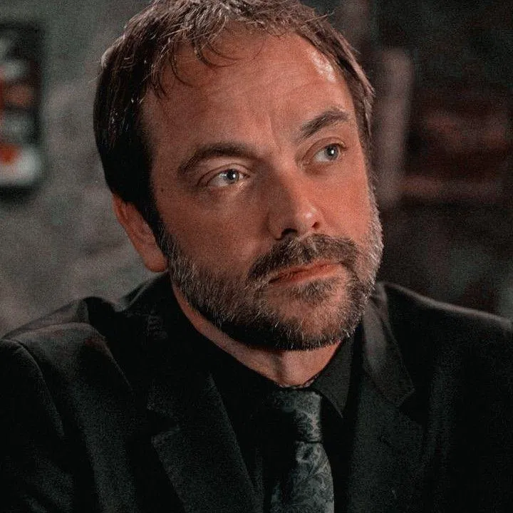 Crowley / Fergus MacLeod