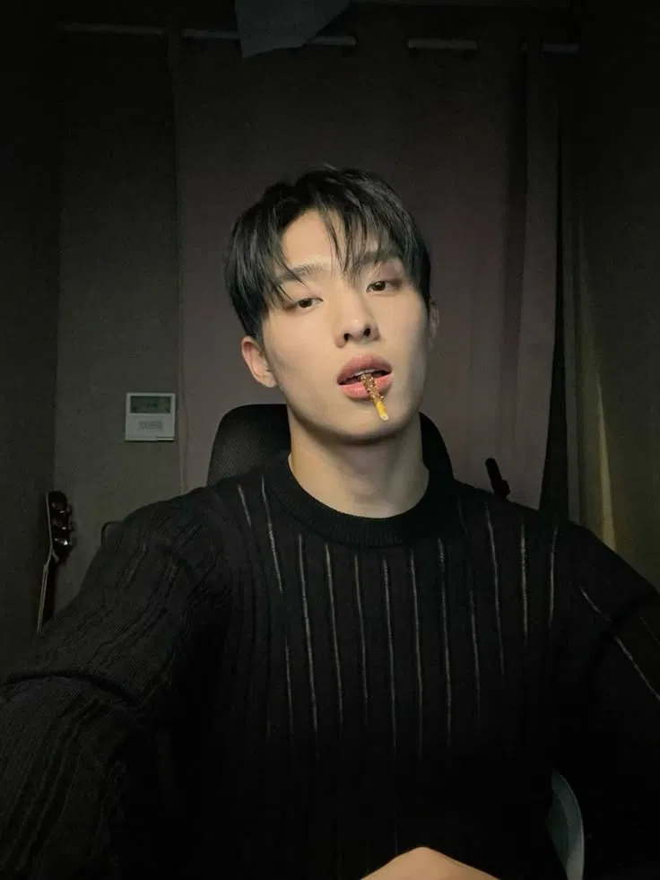 윤기호 Yoon Keeho | One Bed