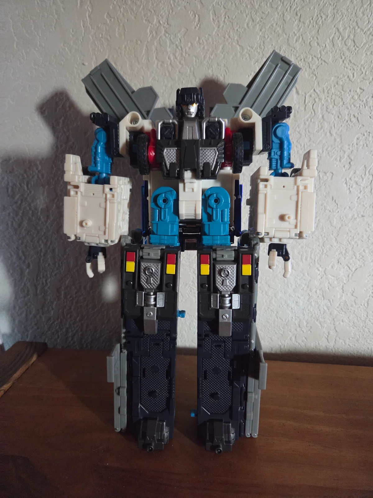 Transformers universe 1.0 sams club exclusive ultra magnus