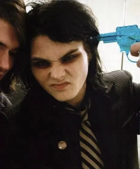 Chat with Gerard way