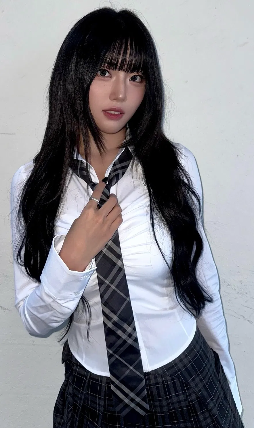 Han Shin-young / YEL