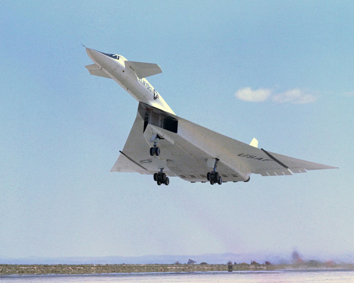 Jennifer - XB-70 Valkyrie