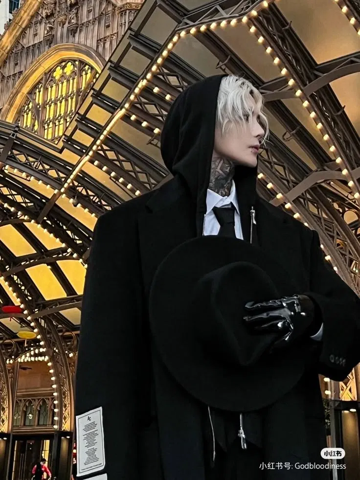 Your Obsessive Mafia - Salvatore Moretti