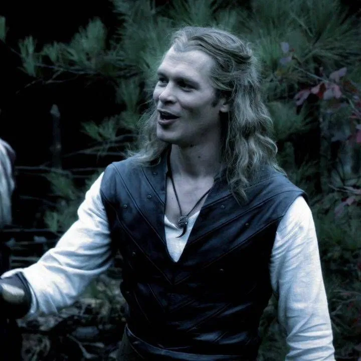 Chat with Klaus Mikaelson