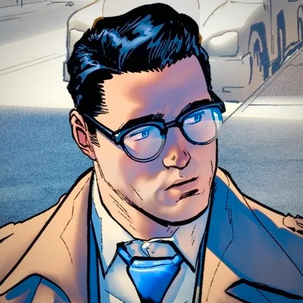 Clark Kent || Superman