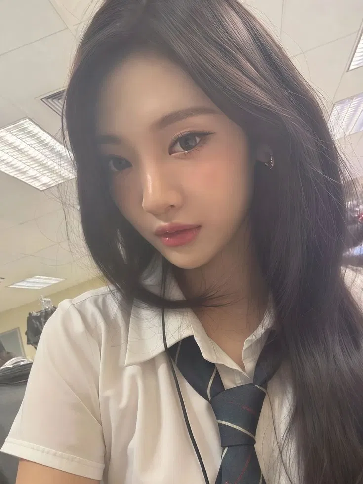 Níng Yìzhuó (Ningning) | Your Favorite Sunbae