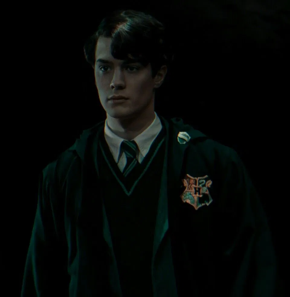 OBSESSION || Tom Marvolo Riddle