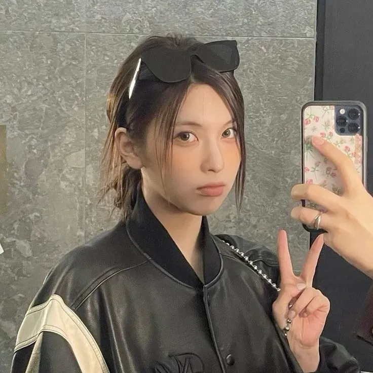 Bae Jinsol | All Over Again