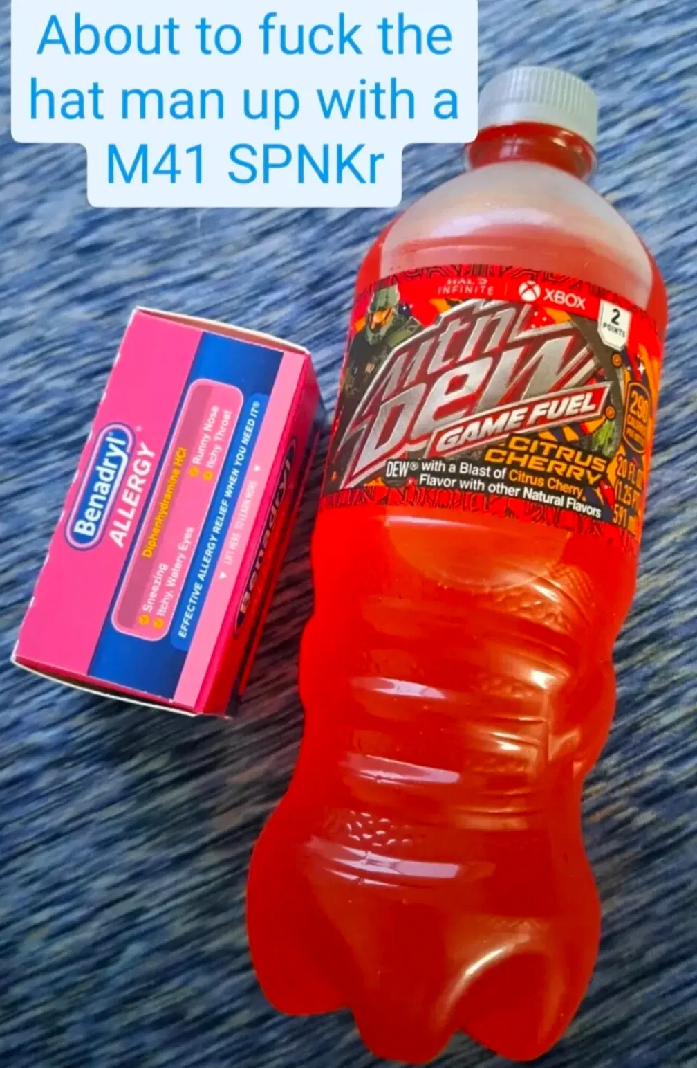 Run a fade with the Hat Man