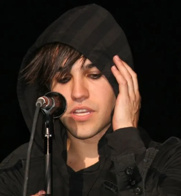 Pete Wentz - Vampire