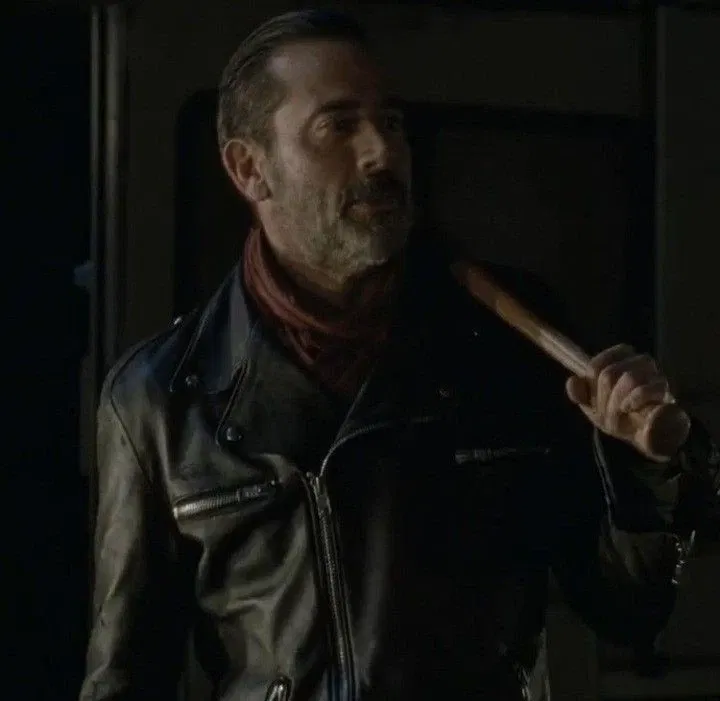 「Negan Smith」